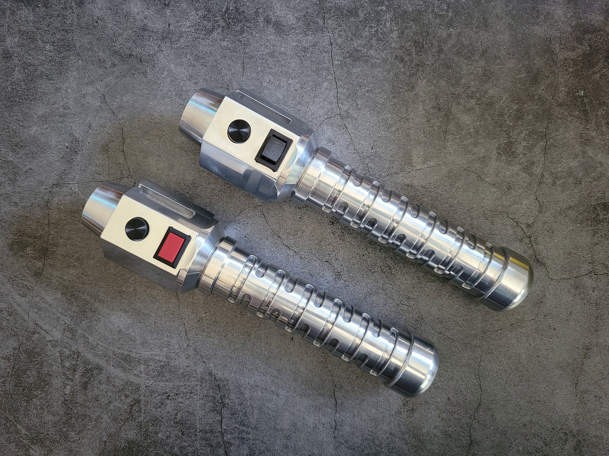 Empty Hilts– The Saber Merchant